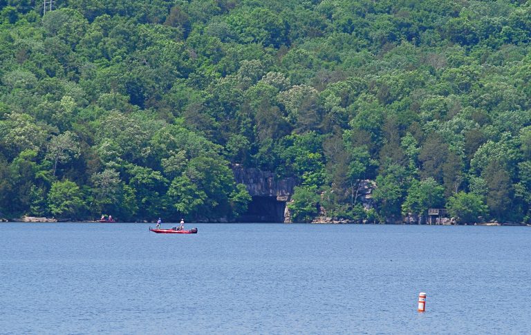 Experience history, nature at Nickajack Cave - Chattanooga Region ...