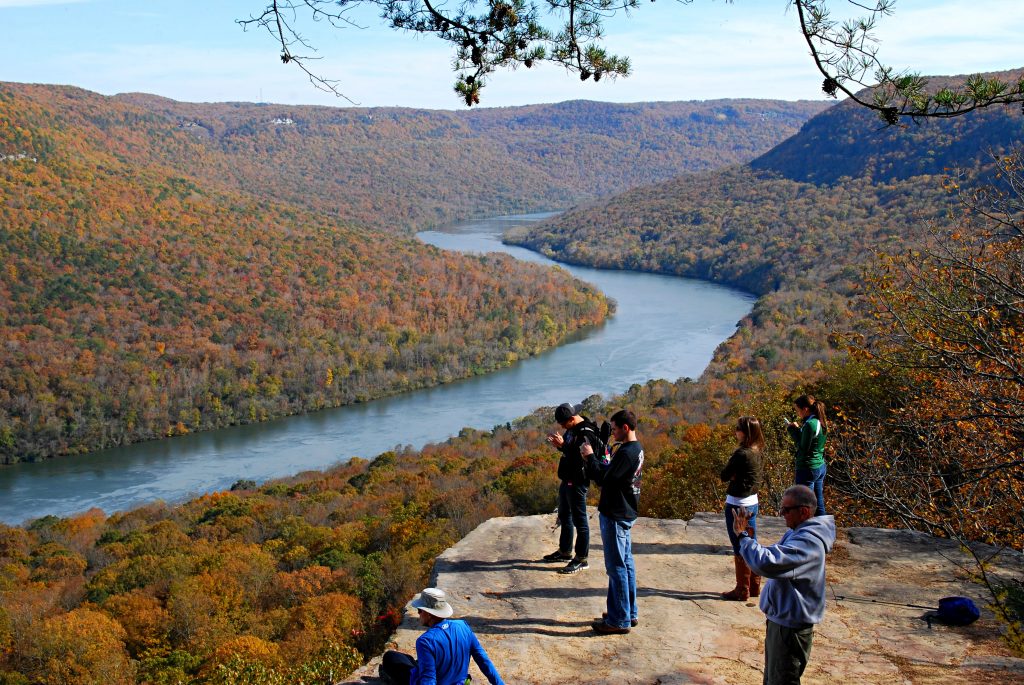 A Three Overlook Hike in Prentice Cooper State Forest - Chattanooga ...